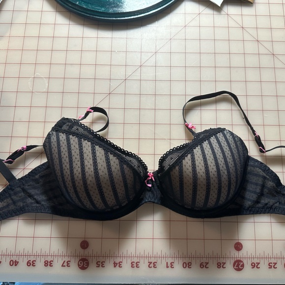Betsey Johnson | Intimates & Sleepwear | Betsy Johnson 3dd Bra | Poshmark